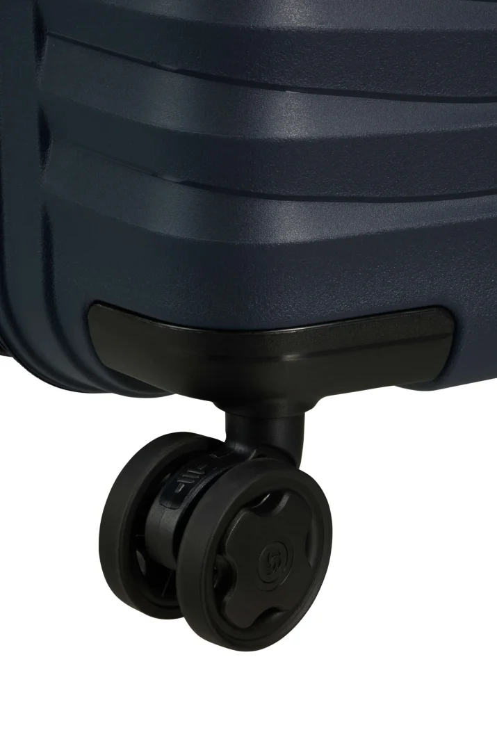 Samsonite Intuo spinner s proširenjem veličine M